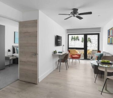 Q Square | Supercity Aparthotel Brighton