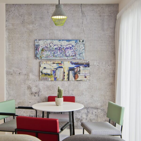 Church Street Gallery | Supercity Aparthotel Manchester